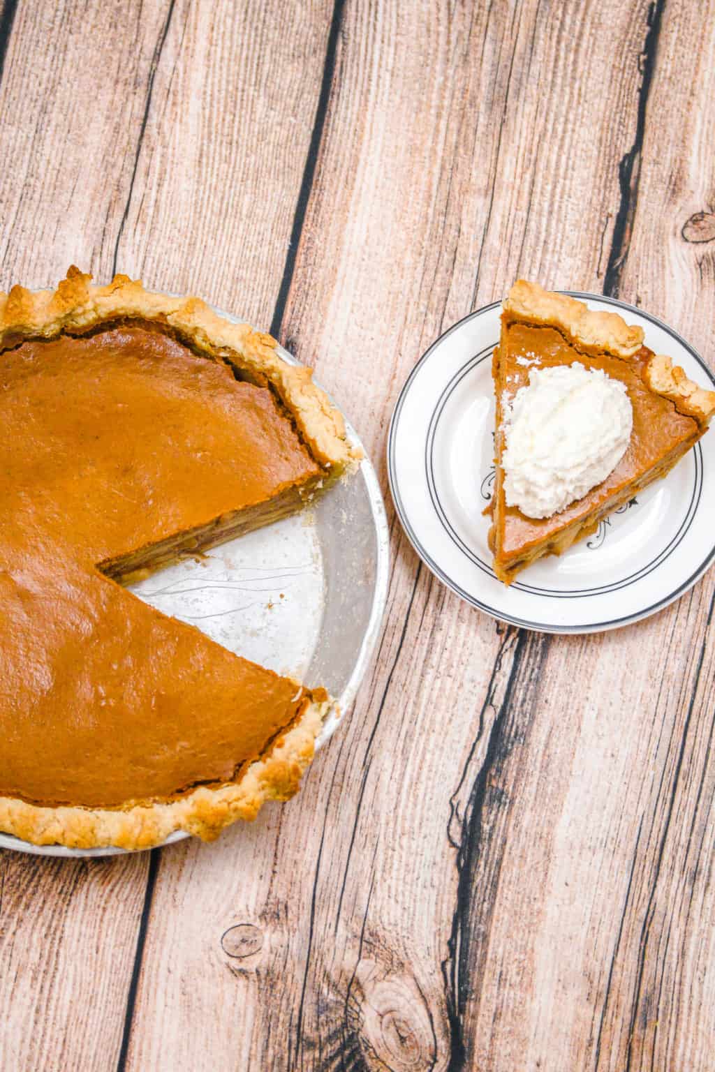 Pumpkin Apple Pie – Bun Bo Bae