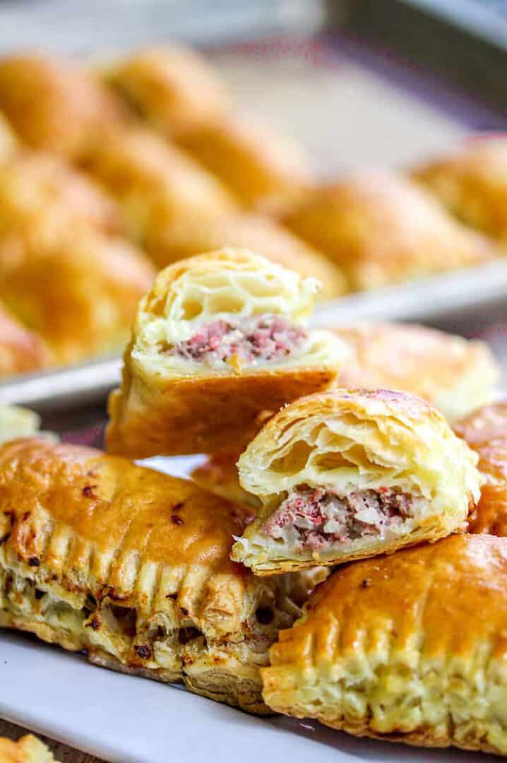Vietnamese Meat Pies (Pâté Chaud or Bánh Patê Sô) – Bun Bo Bae