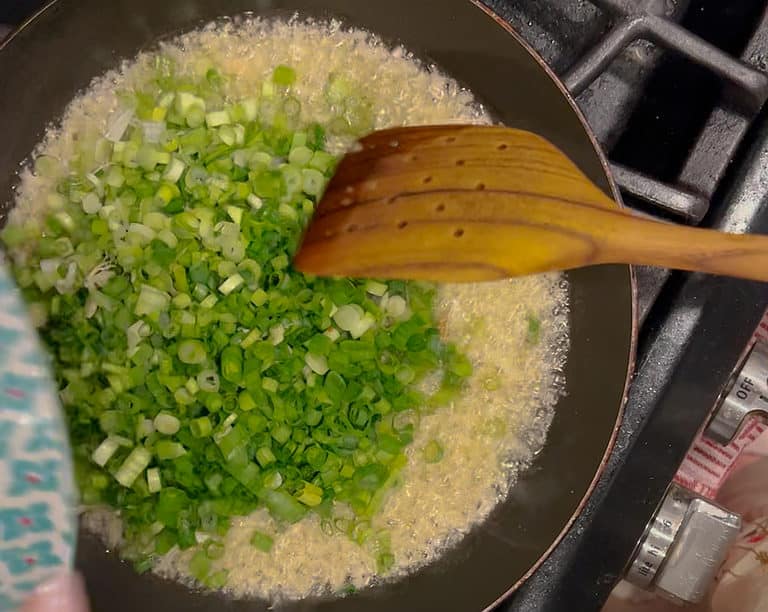 Hainanese Chicken Rice (Cơm Gà Hải Nam) – Bun Bo Bae