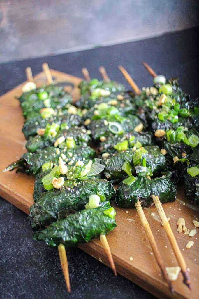 Vietnamese Betel Leaf Wrapped Beef (Bò Cuốn Lá Lốt) – Bun Bo Bae